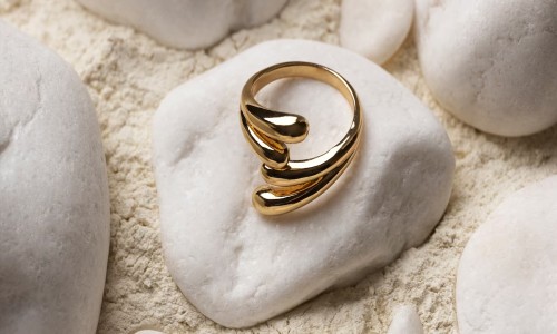 What is an Eternity Ring? | Marlow’s Diamonds